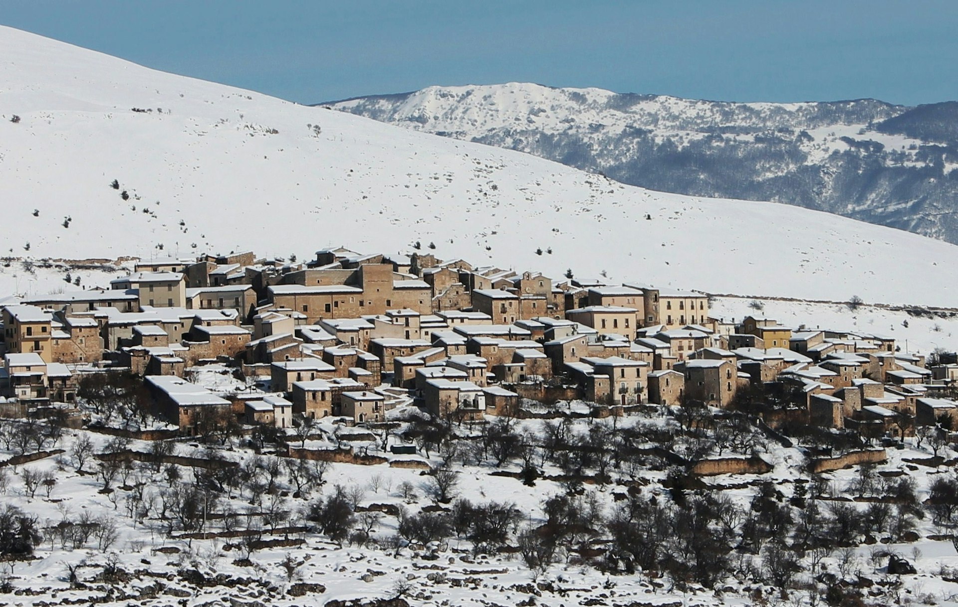 BORGO DI CASTELVECCHIO CALVISIO | I Luoghi del Cuore - FAI