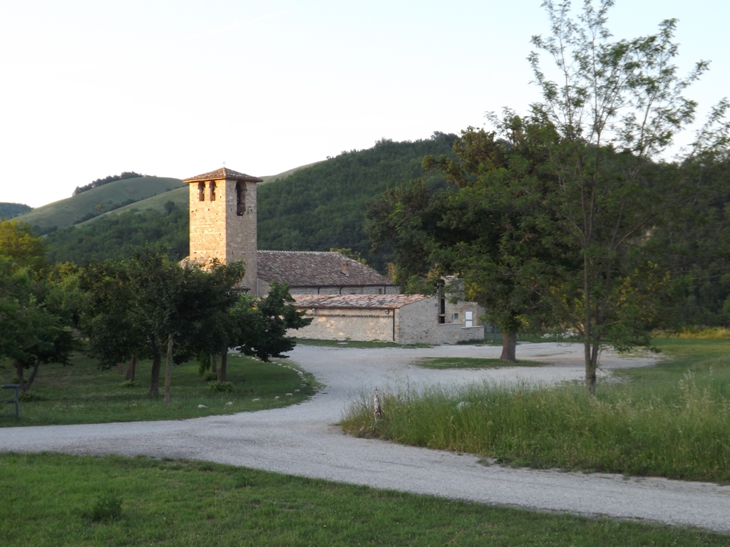 CHIESA DI SAN PIETRO A CAMPO VALANO | I Luoghi del Cuore - FAI