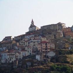 CASTELLO DI OPPIDO LUCANO | I Luoghi del Cuore - FAI