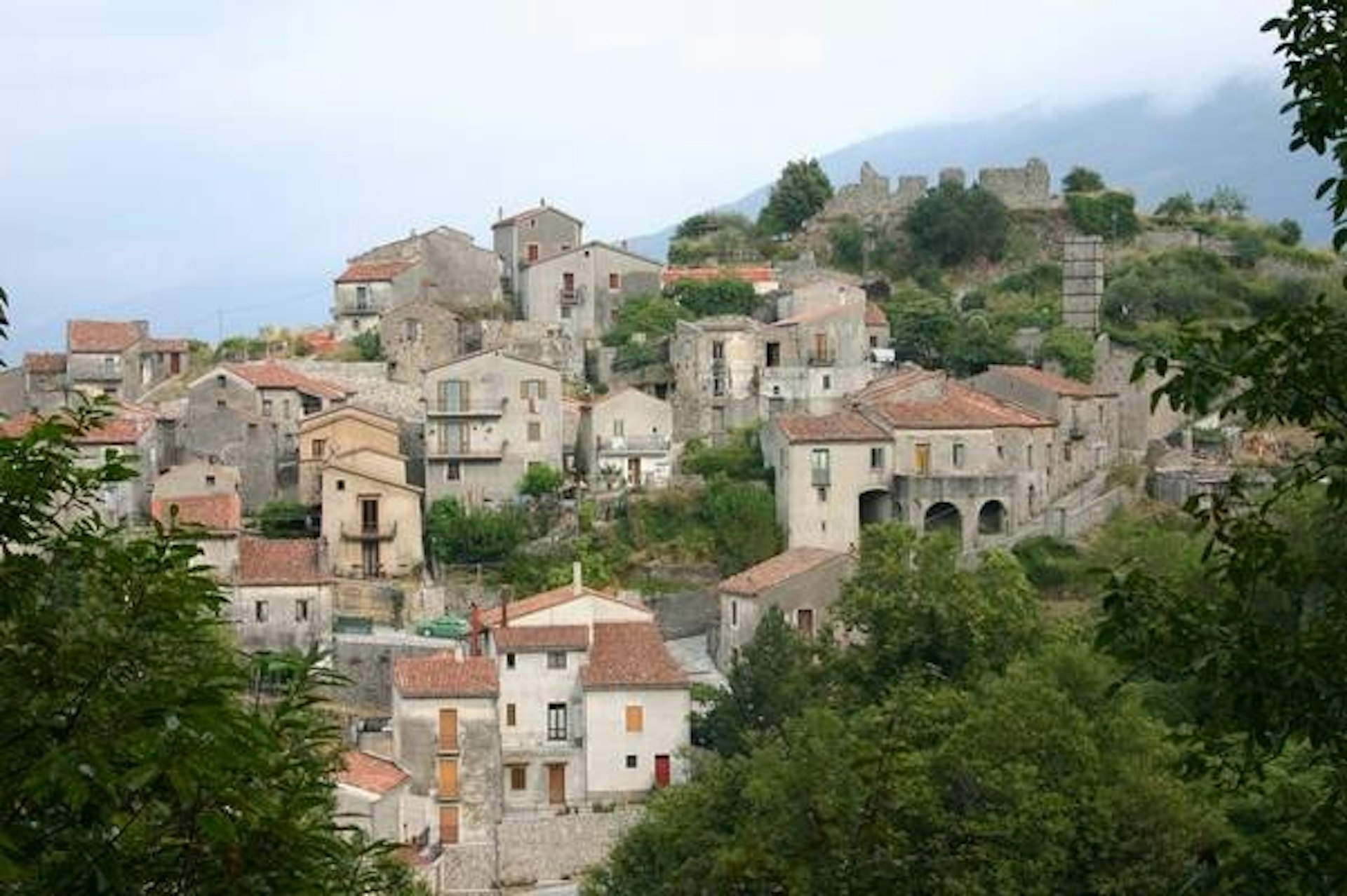 TRECCHINA | I Luoghi del Cuore - FAI