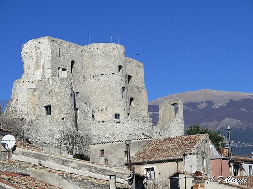 CASTELLO NORMANNO | I Luoghi del Cuore - FAI