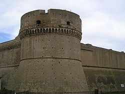 CASTELLO DI CARLO V | I Luoghi del Cuore - FAI