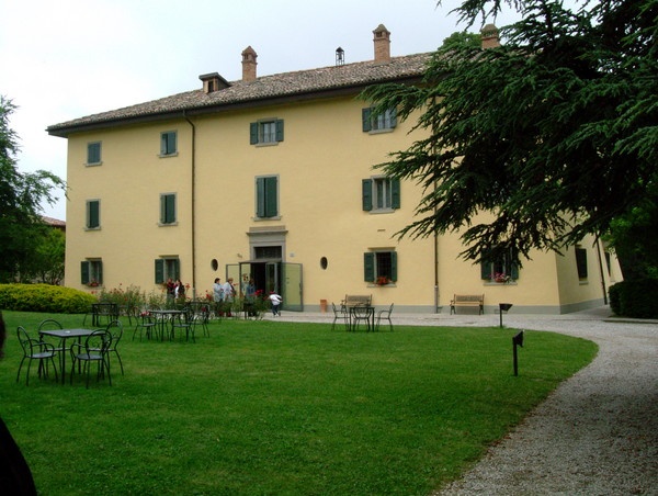 PORTA CONTE D'APICE | I Luoghi del Cuore - FAI