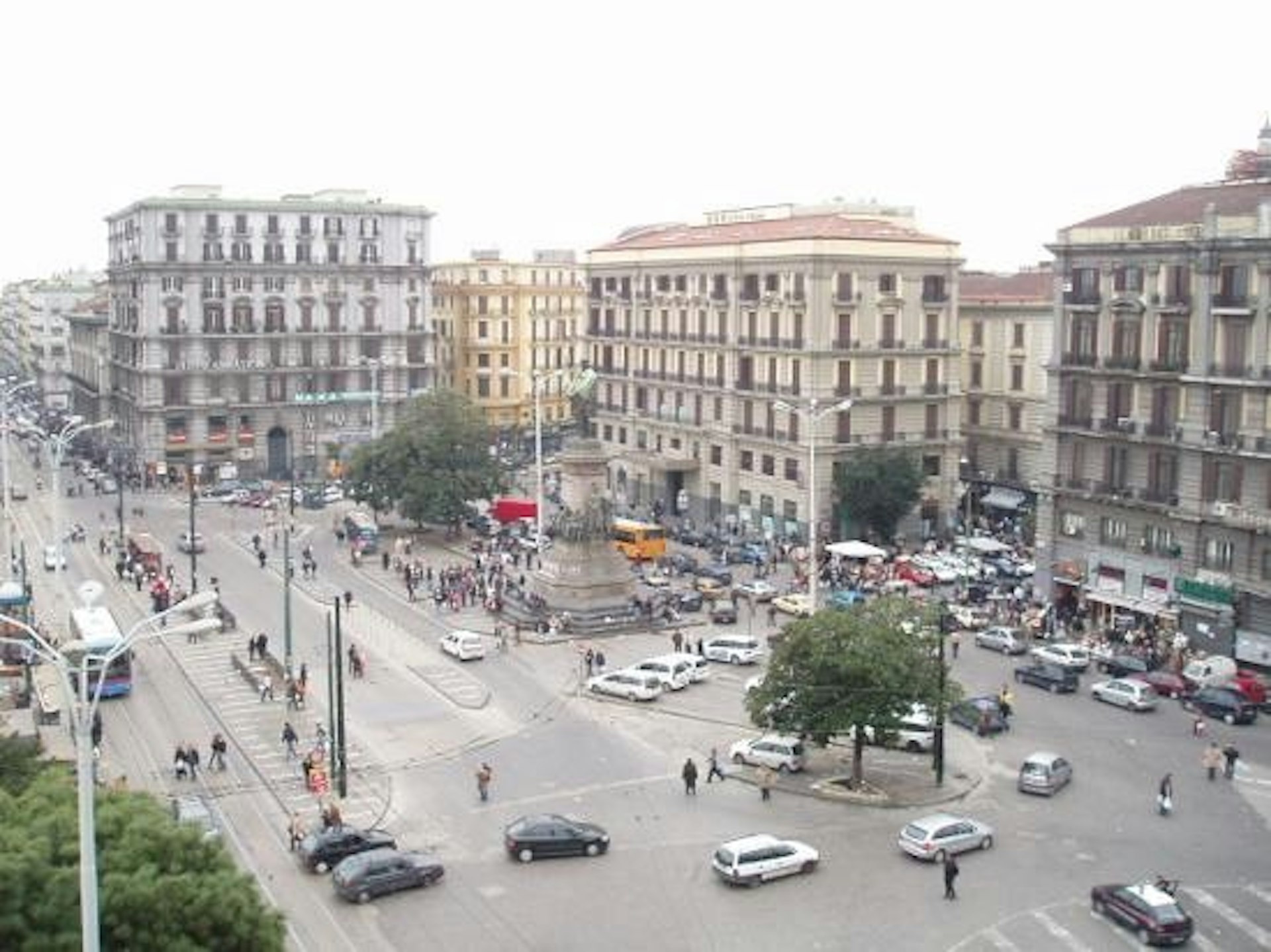 PIAZZA GARIBALDI | I Luoghi del Cuore - FAI