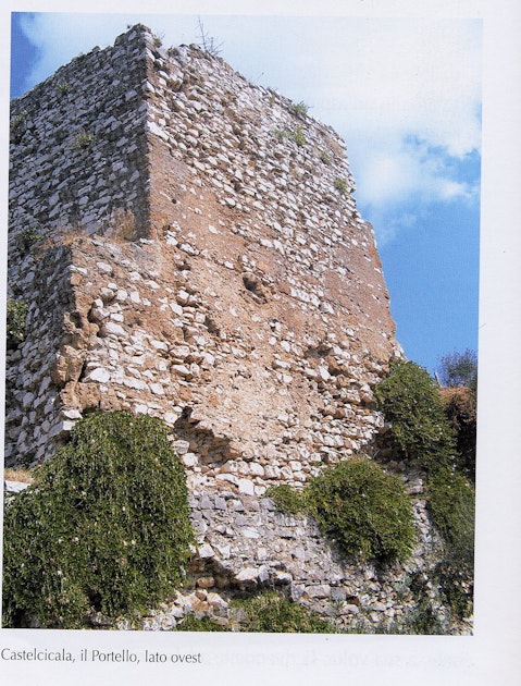 CASTEL CICALA | I Luoghi del Cuore - FAI