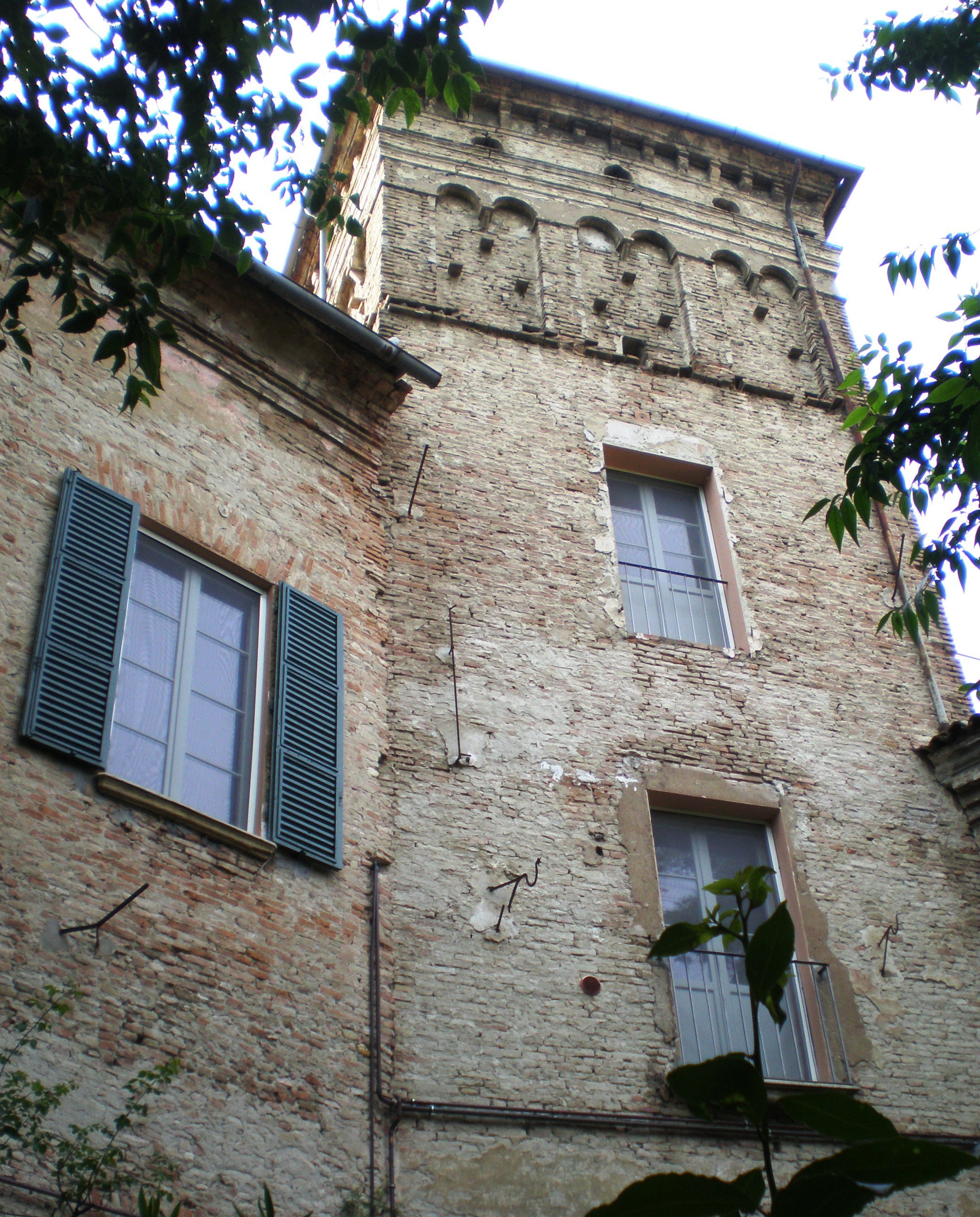 TORRE COLOMBAIA DI PALAZZO TORELLI GUARINI | I Luoghi del Cuore - FAI