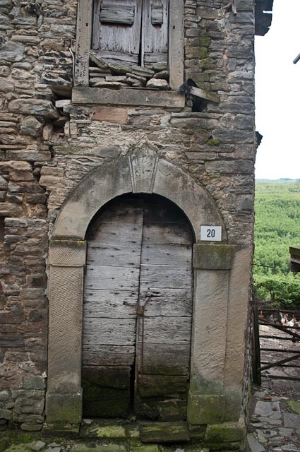 CASTEL D'ALFERO | I Luoghi del Cuore - FAI