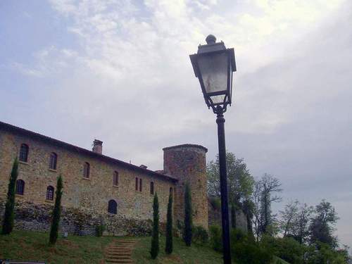 CASTELLO DI RIVALTA | I Luoghi del Cuore - FAI