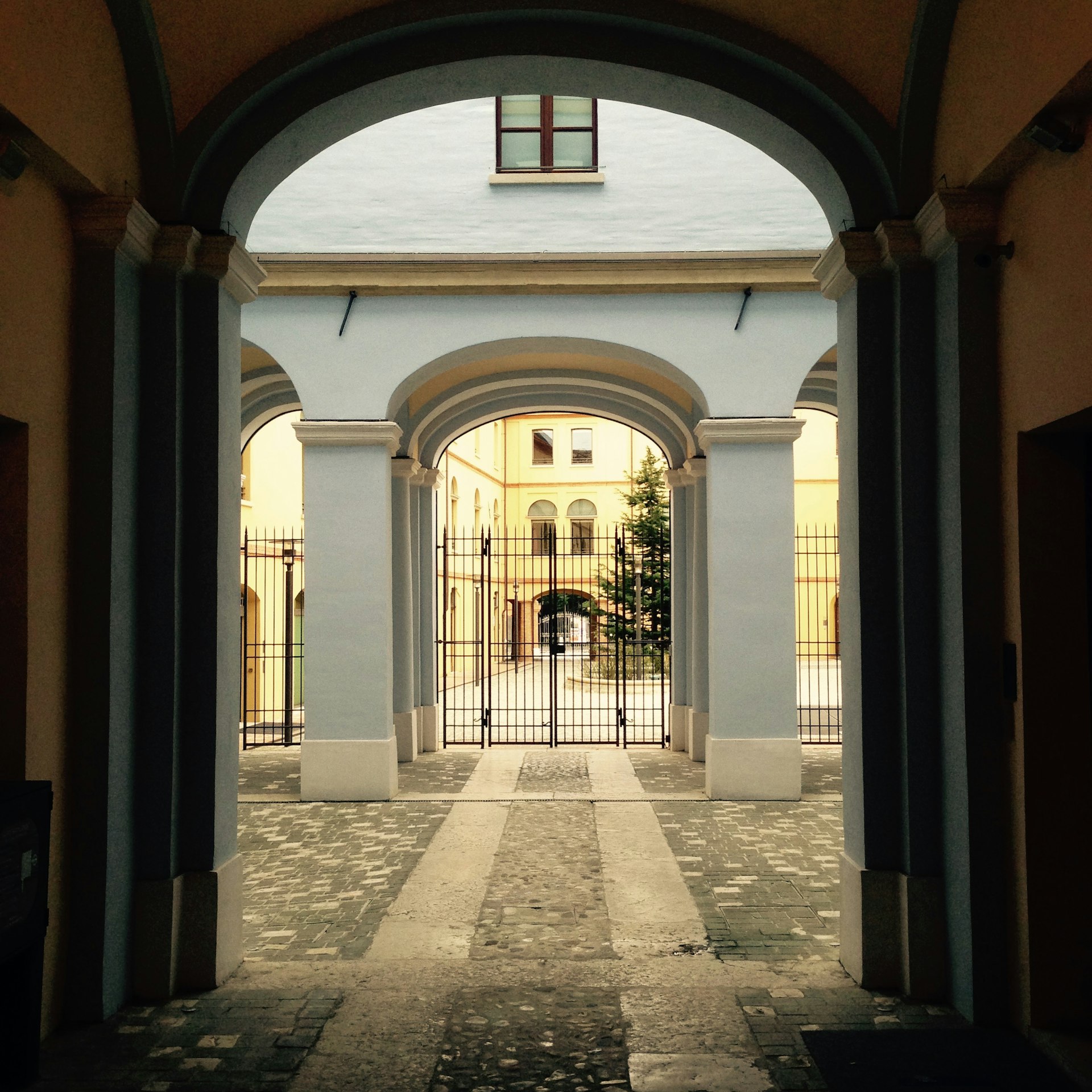 PALAZZO GHETTI | I Luoghi del Cuore - FAI