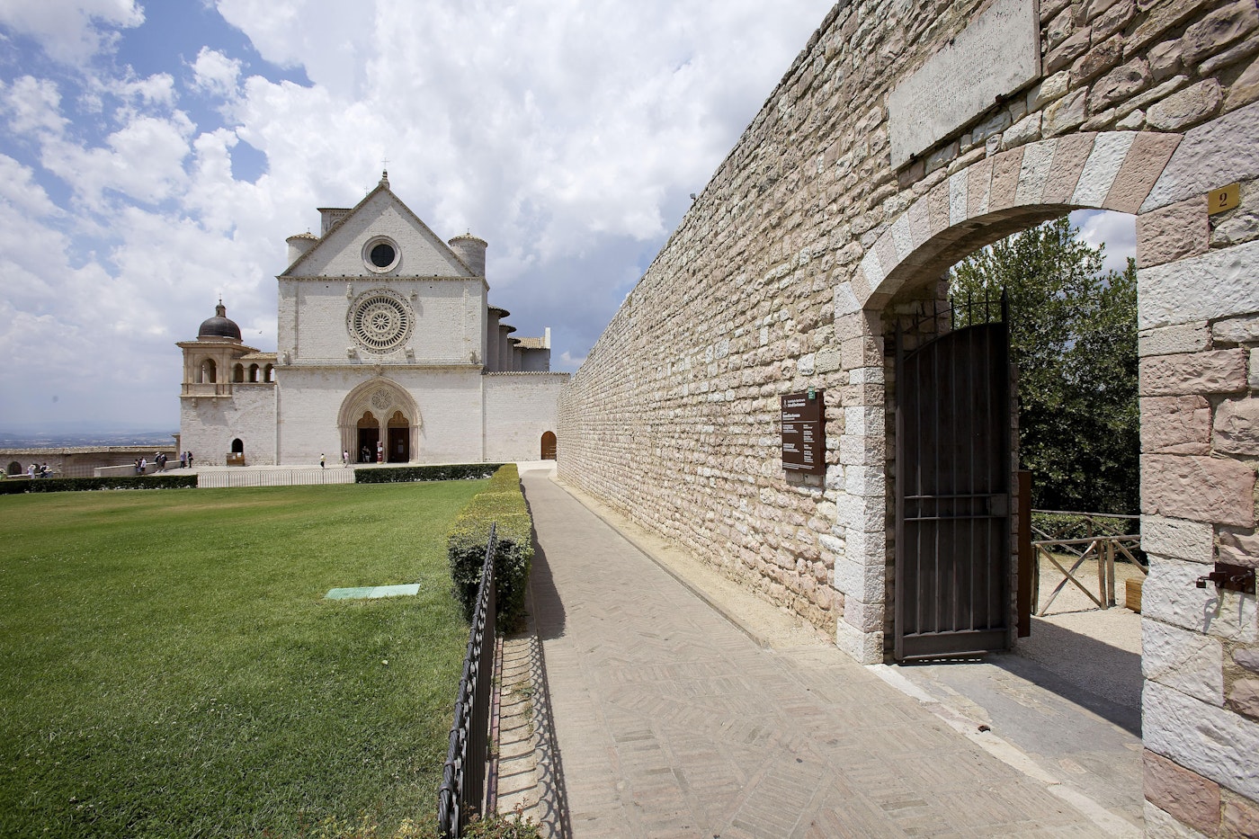 Alla scoperta di un'Assisi inedita | Evento FAI