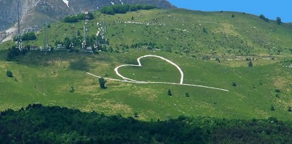 CASTELLO DI AVIANO | I Luoghi del Cuore - FAI