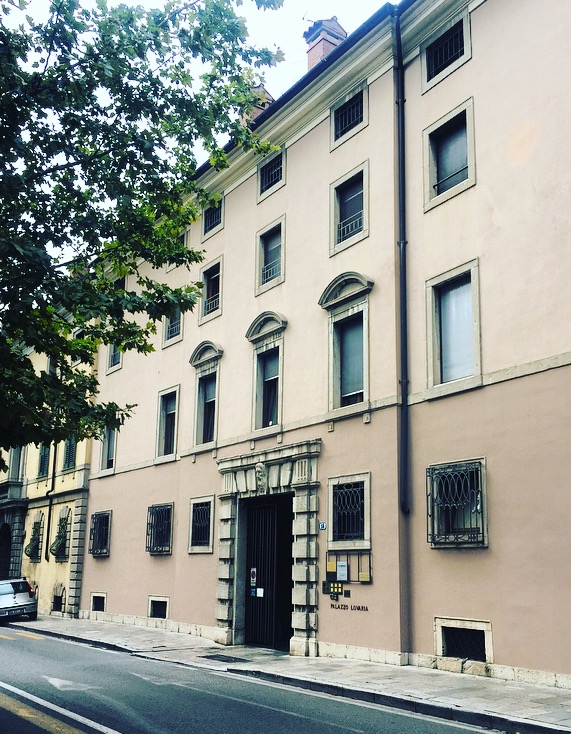 PALAZZO LOVARIA | I Luoghi del Cuore - FAI