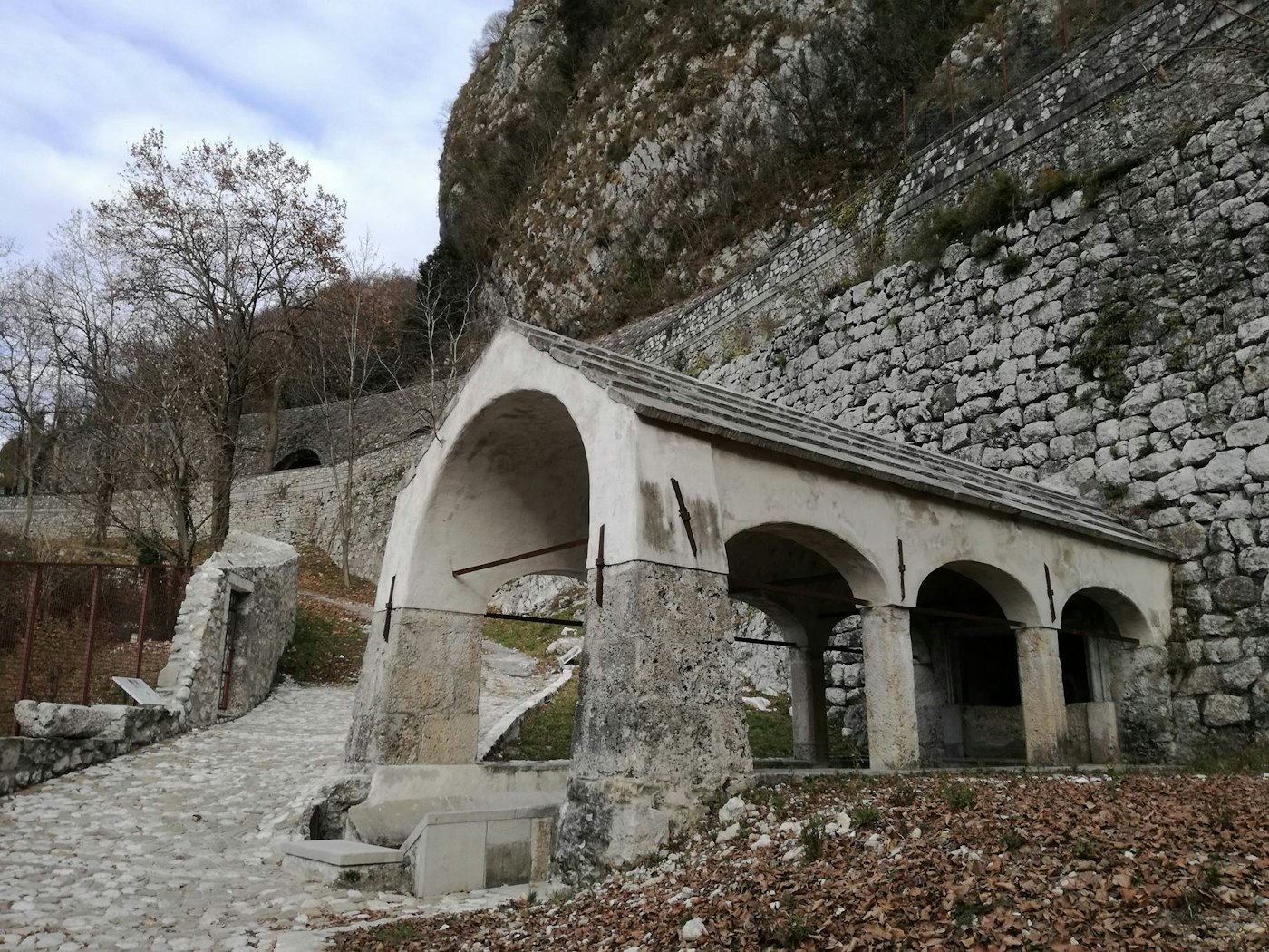 LAVATOIO DEL GLEMINE E FONTANA DI SILANS | I Luoghi del Cuore - FAI