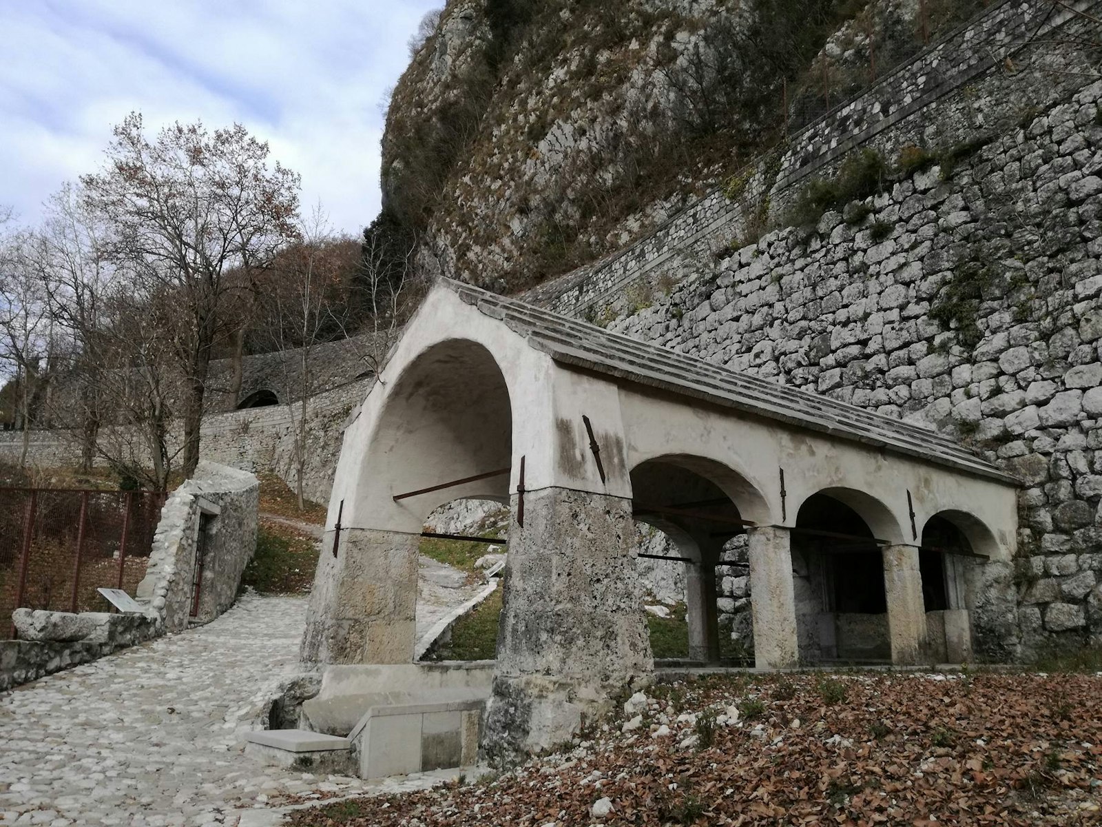 LAVATOIO DEL GLEMINE E FONTANA DI SILANS | I Luoghi del Cuore - FAI