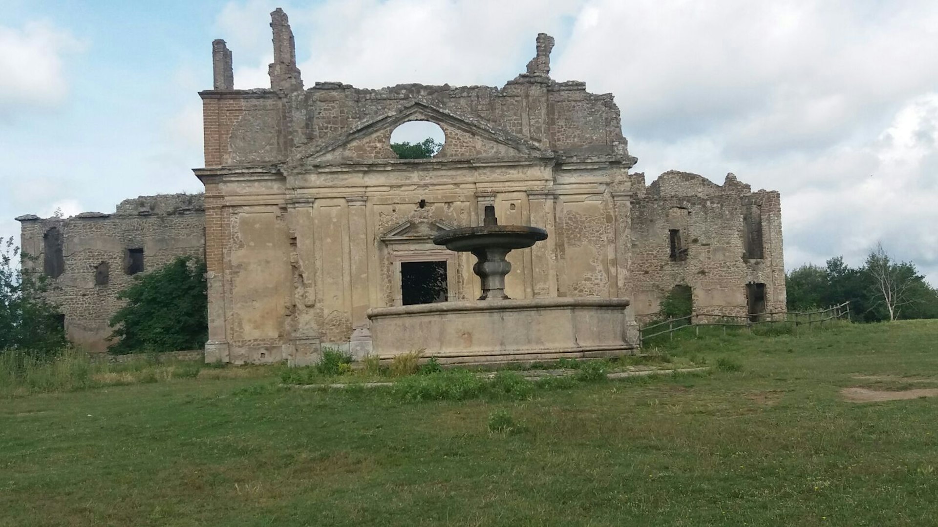 MONTERANO | I Luoghi del Cuore - FAI