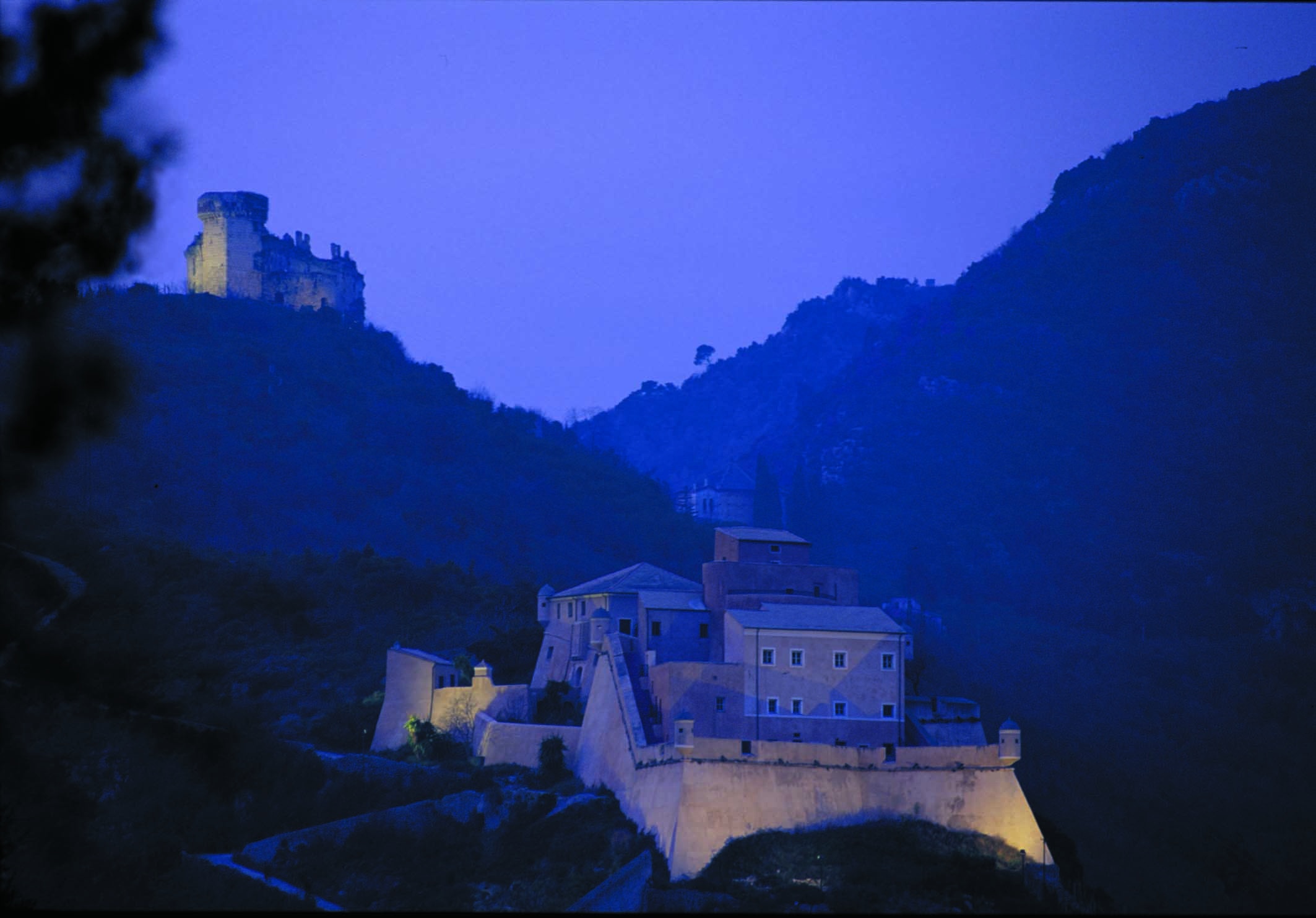 FINALBORGO | I Luoghi del Cuore - FAI