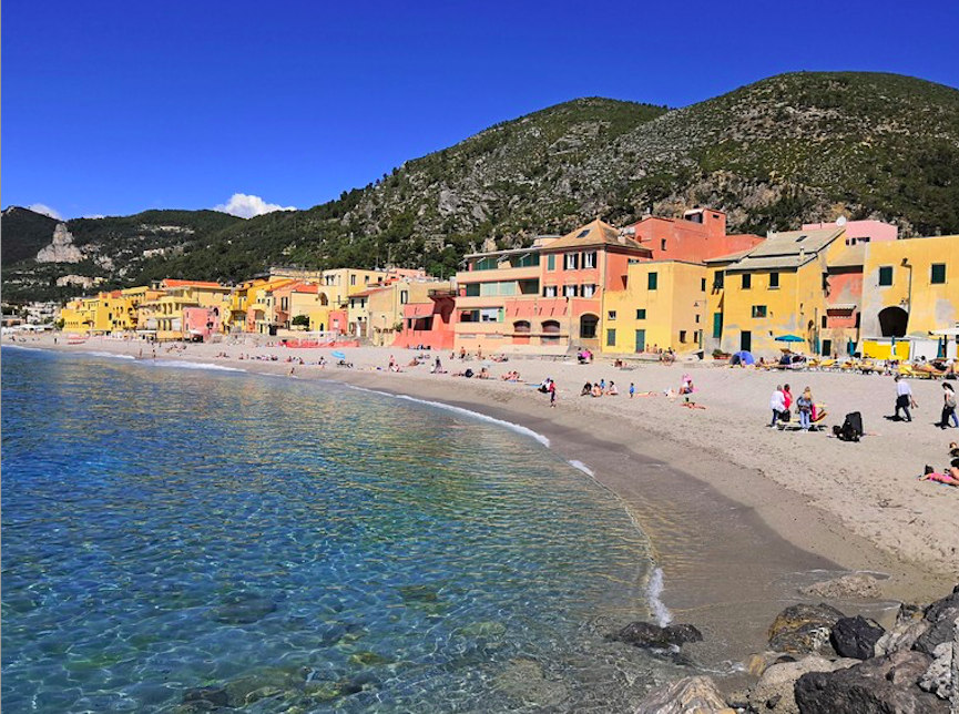 BORGO VECCHIO VARIGOTTI | I Luoghi del Cuore - FAI