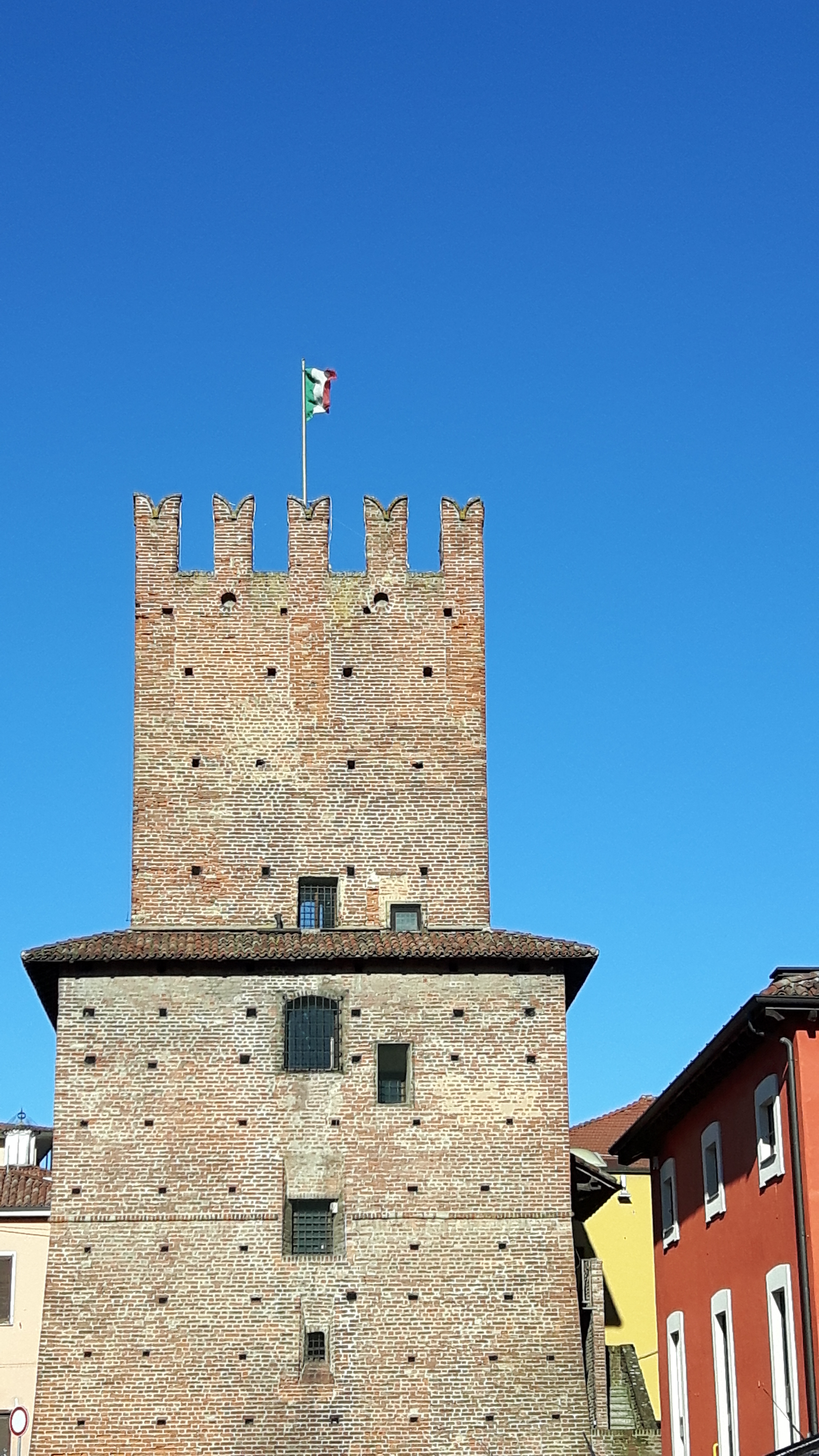 TORRE PUSTERLA | I Luoghi del Cuore - FAI