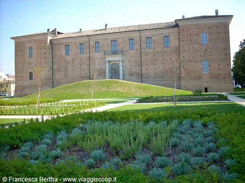 CASTELLO VISCONTEO | I Luoghi del Cuore - FAI