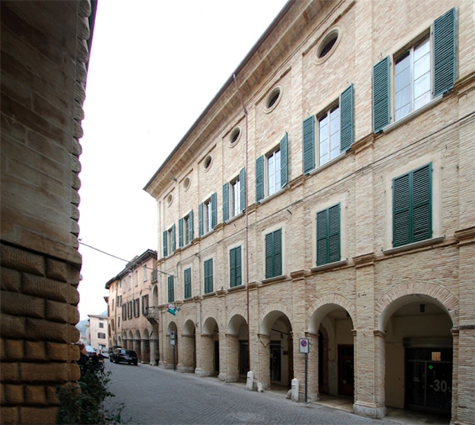 PALAZZO MONTE DI PIETÀ | I Luoghi del Cuore - FAI