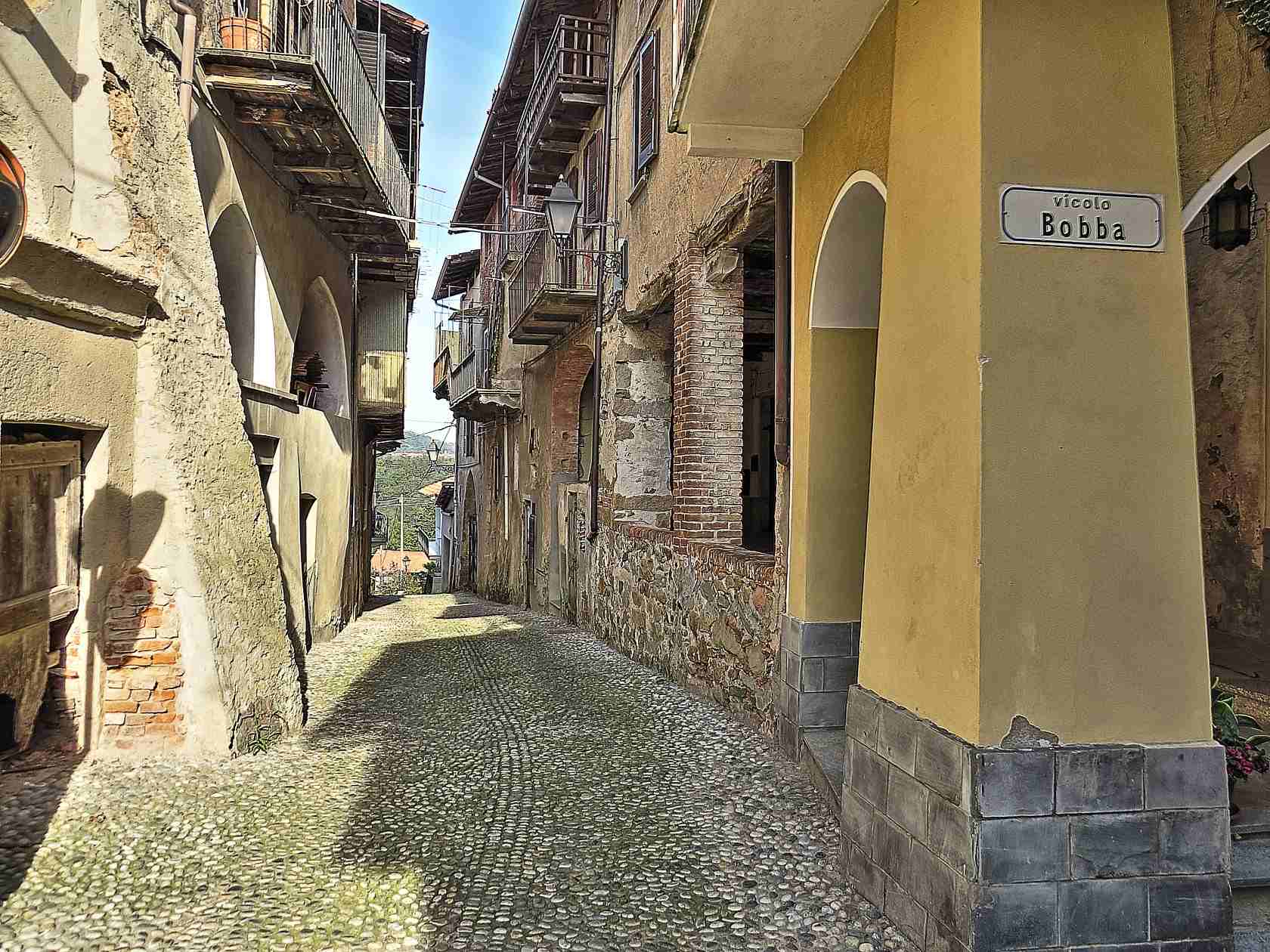 BORGO ANTICO | I Luoghi del Cuore - FAI
