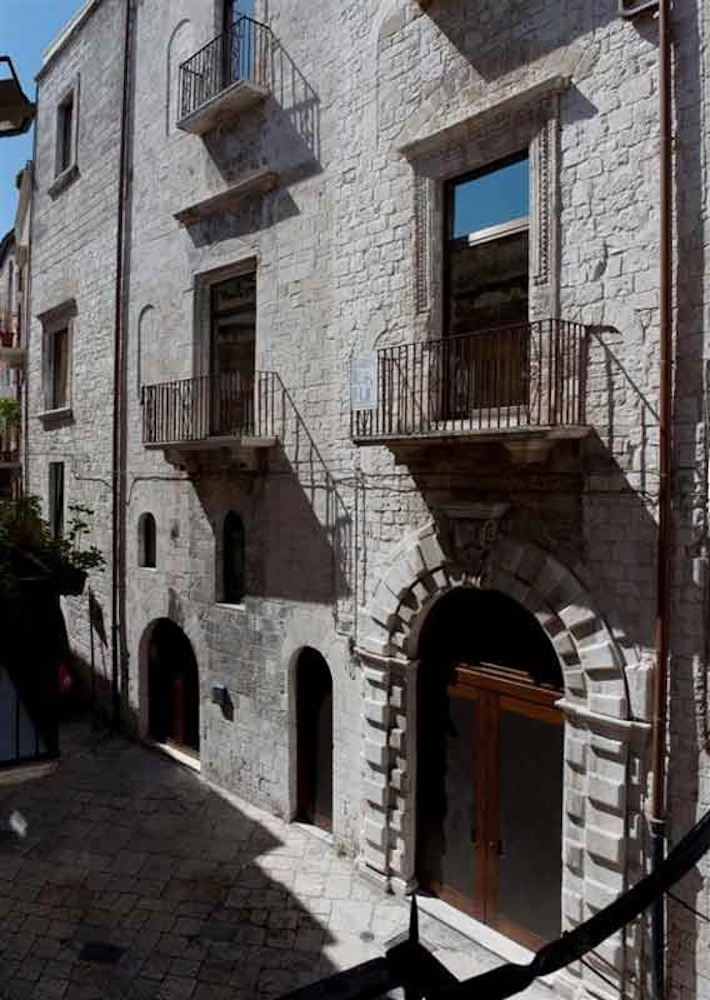 PALAZZO VERRONE | I Luoghi del Cuore - FAI