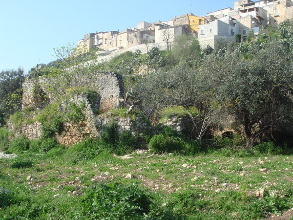 EX CONVENTO DEI FRATI FRANCESCANI | I Luoghi del Cuore - FAI