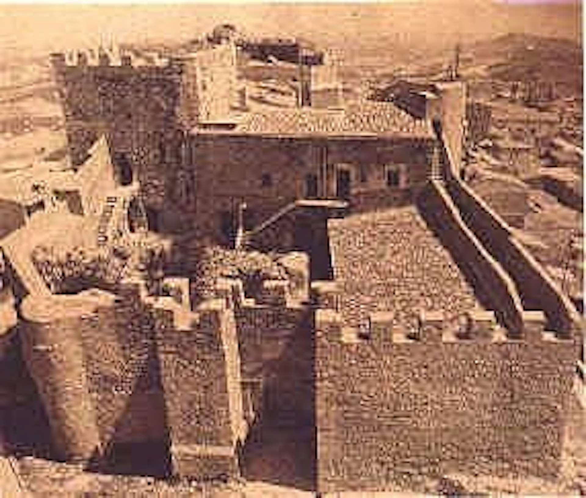 CASTELLO DEI CHIARAMONTE | I Luoghi del Cuore - FAI