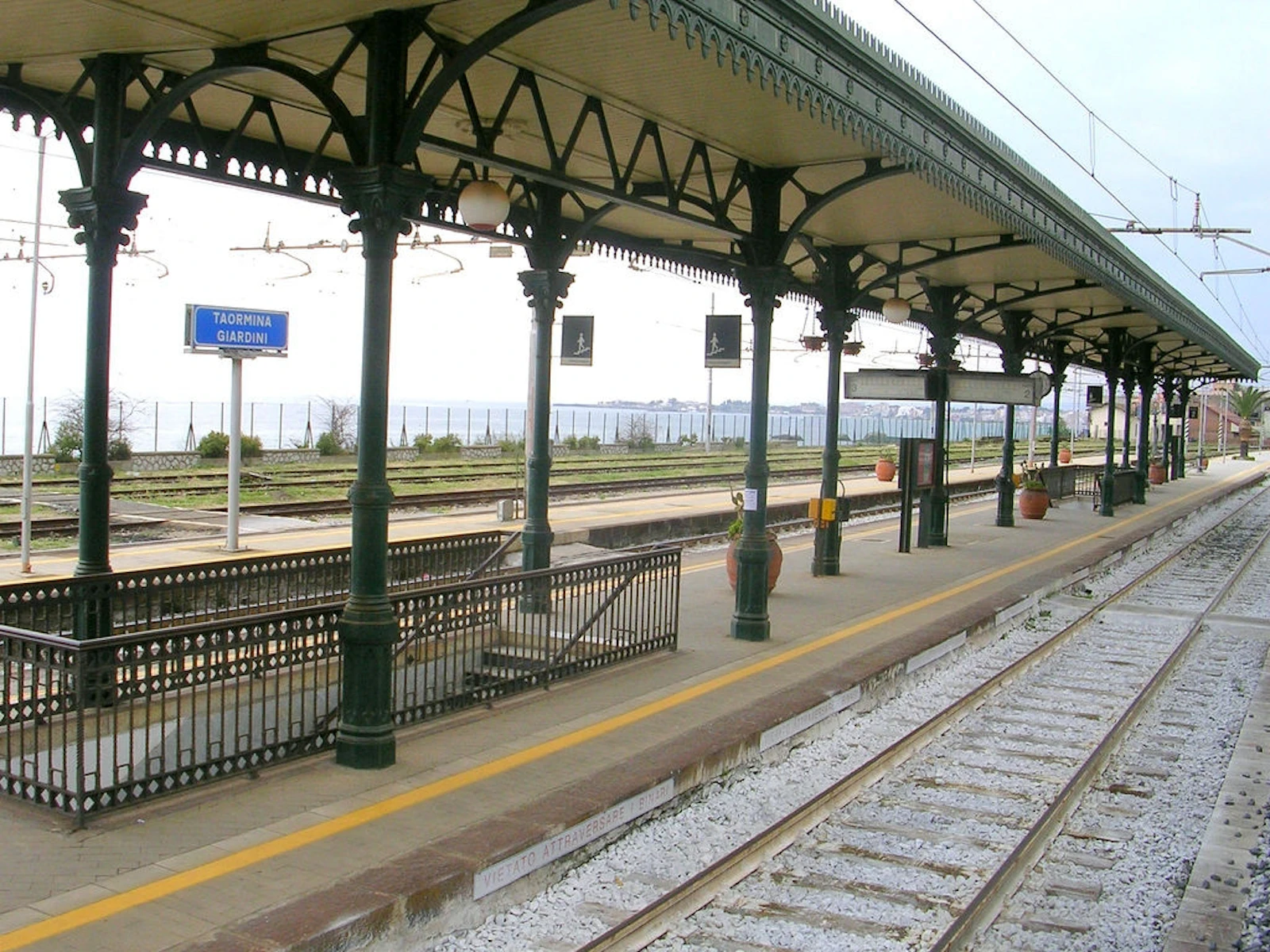STAZIONE FS DI TAORMINA-GIARDINI | I Luoghi del Cuore - FAI
