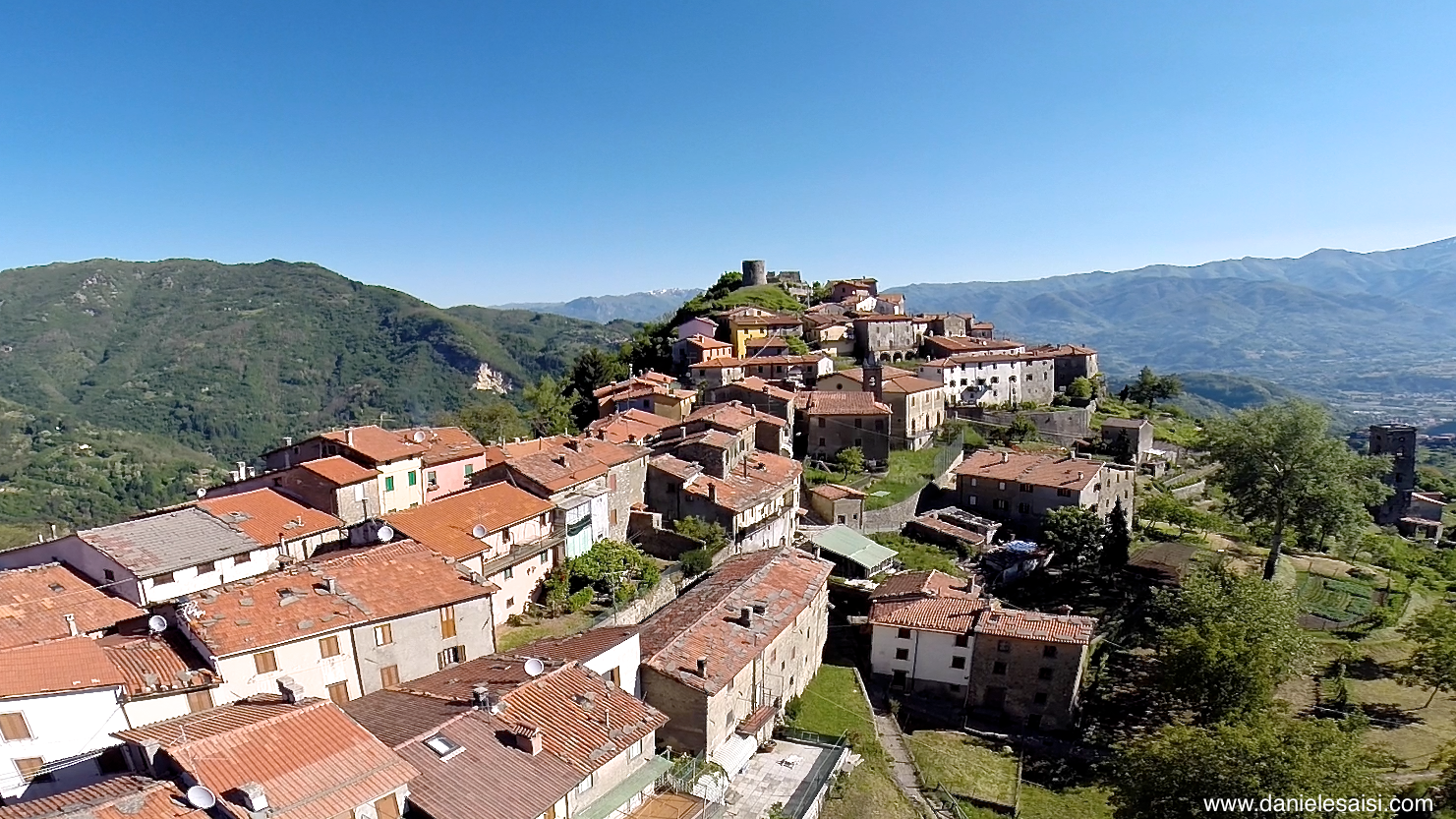 PAESE DI TRASSILICO | I Luoghi del Cuore - FAI