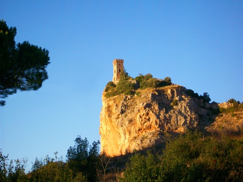 TORRETTA DI CAPRONA (TORRE DEGLI UPEZZINGHI) | I Luoghi del Cuore - FAI
