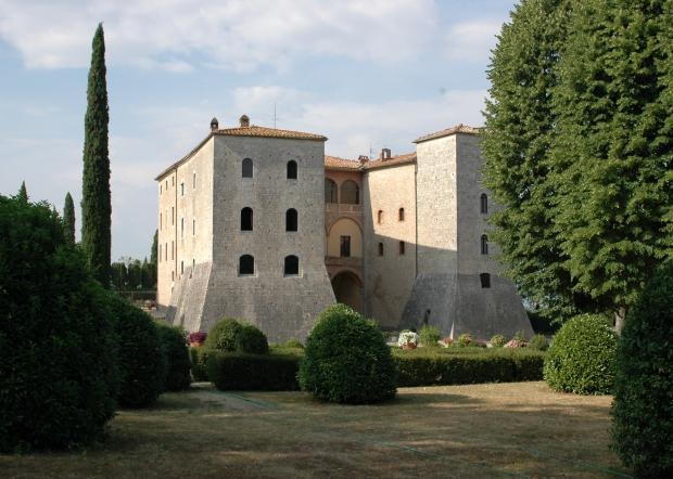 CASTELLO DI GROTTI | I Luoghi del Cuore - FAI
