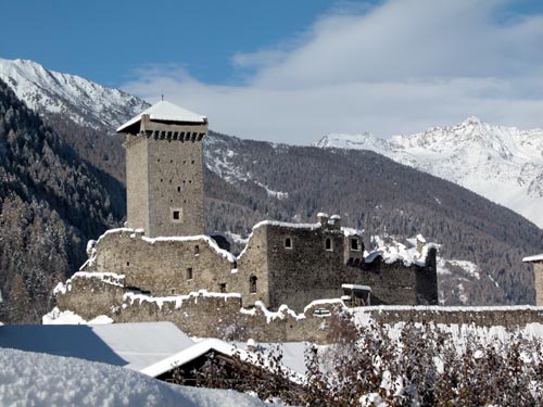 CASTELLO DI OSSANA | I Luoghi del Cuore - FAI