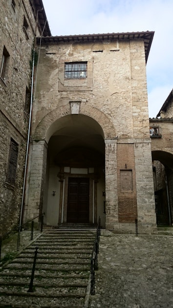 CHIESA DI SANTA RESTITUTA | I Luoghi del Cuore - FAI