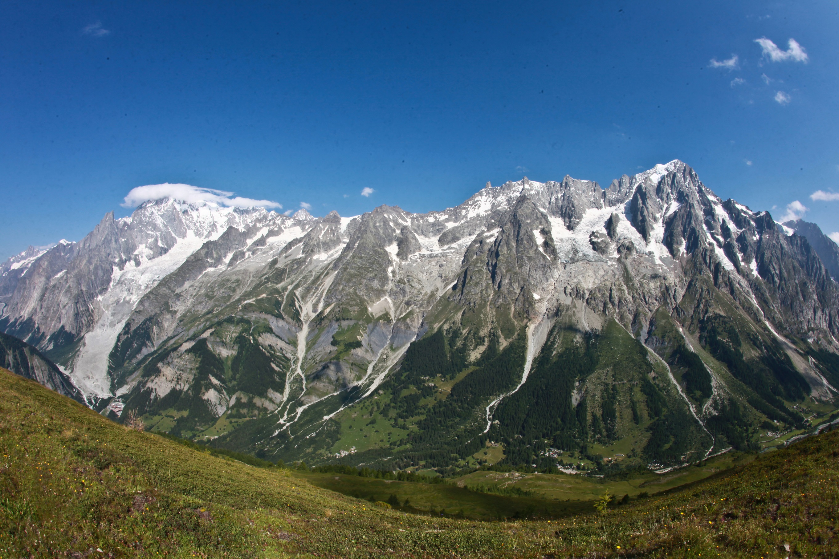 SENTIERO VAL FERRET | I Luoghi del Cuore - FAI