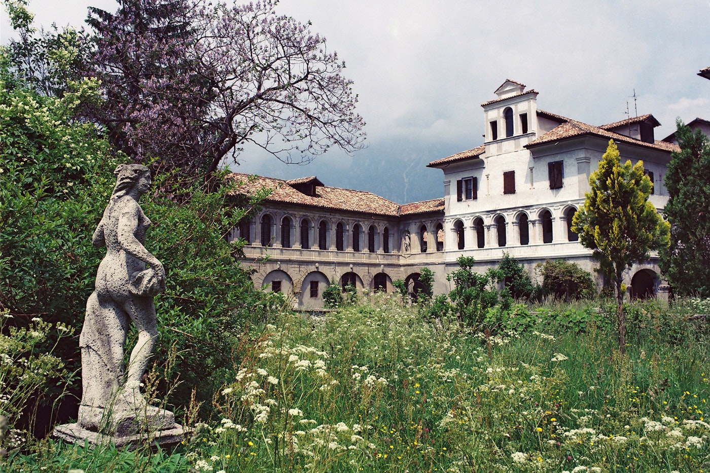 VILLA CROTTA DE' MANZONI | I Luoghi del Cuore - FAI