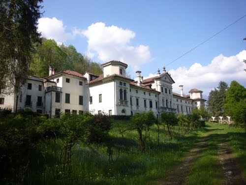 VILLA BELLATI | I Luoghi del Cuore - FAI