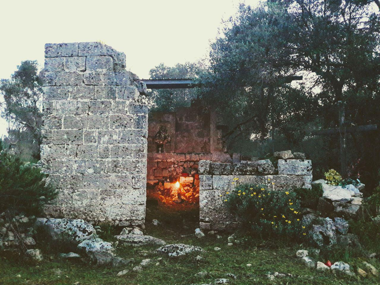 CAPPELLA RUPESTRE DELLA MADONNA DELLA CUNEDDA O DELLE SERRE | Luogo FAI