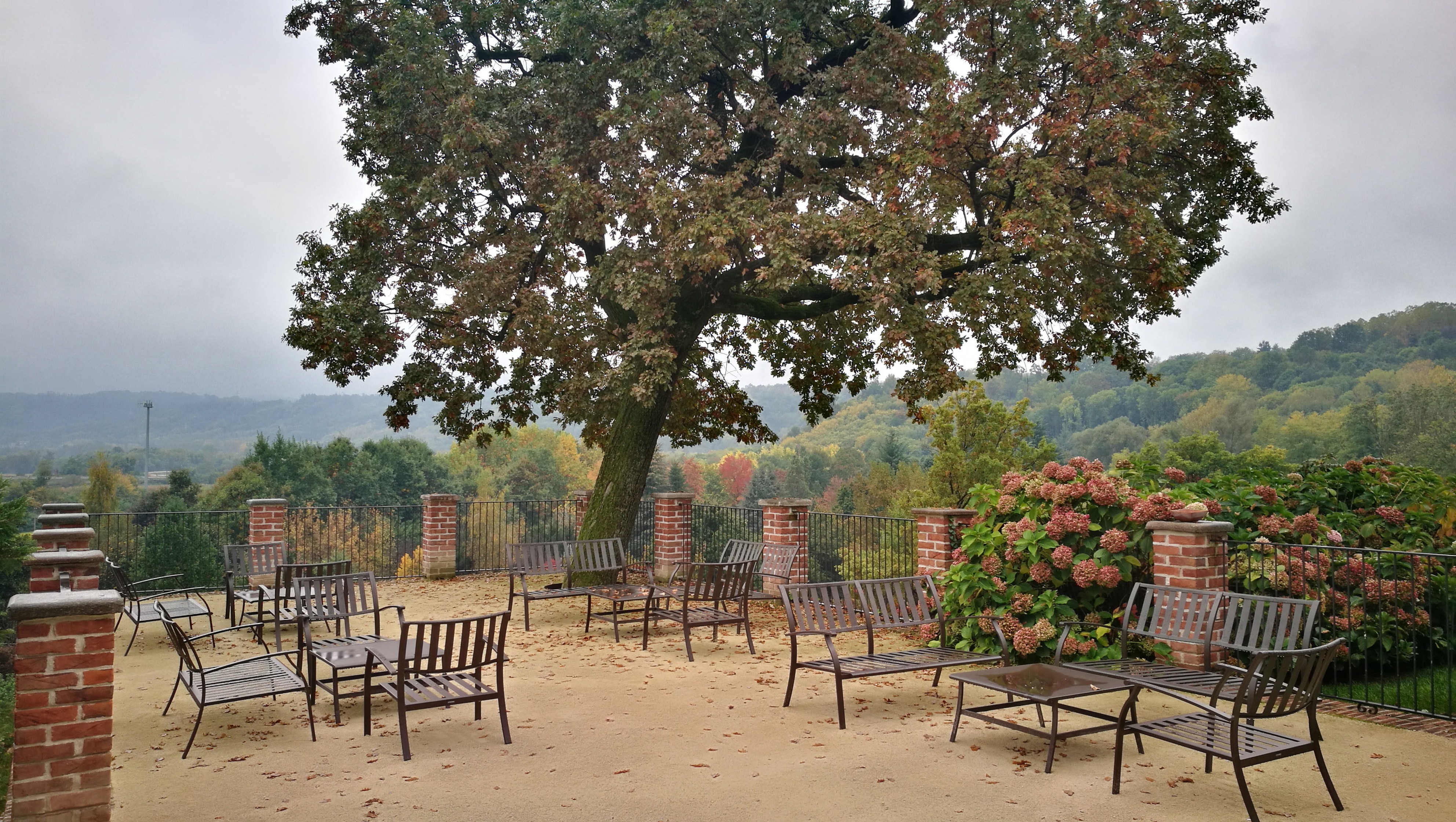 CASTELLO DI PARELLA | I Luoghi del Cuore - FAI