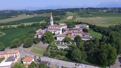 BORGO LITTORIO DI CANDIANA (ARCH. QUIRINO DE GIORGIO) | I Luoghi del ...