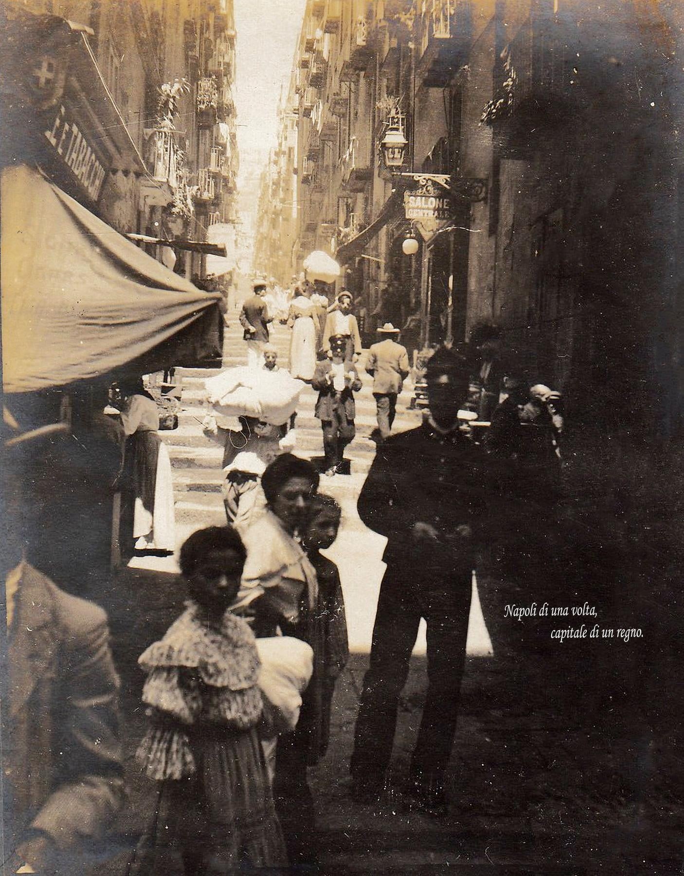 GRADONI DI CHIAIA | Luogo FAI