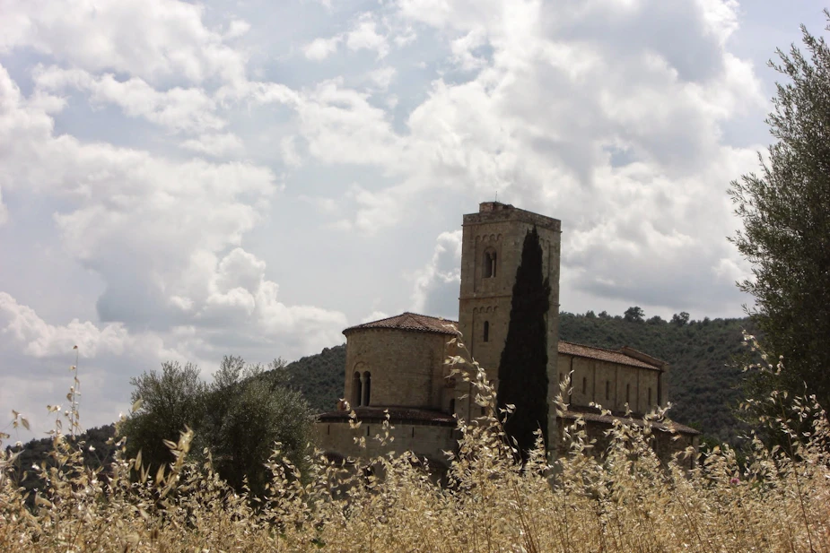 CASTELLO MEDIOVALE DI BIBBIANO | I Luoghi del Cuore - FAI