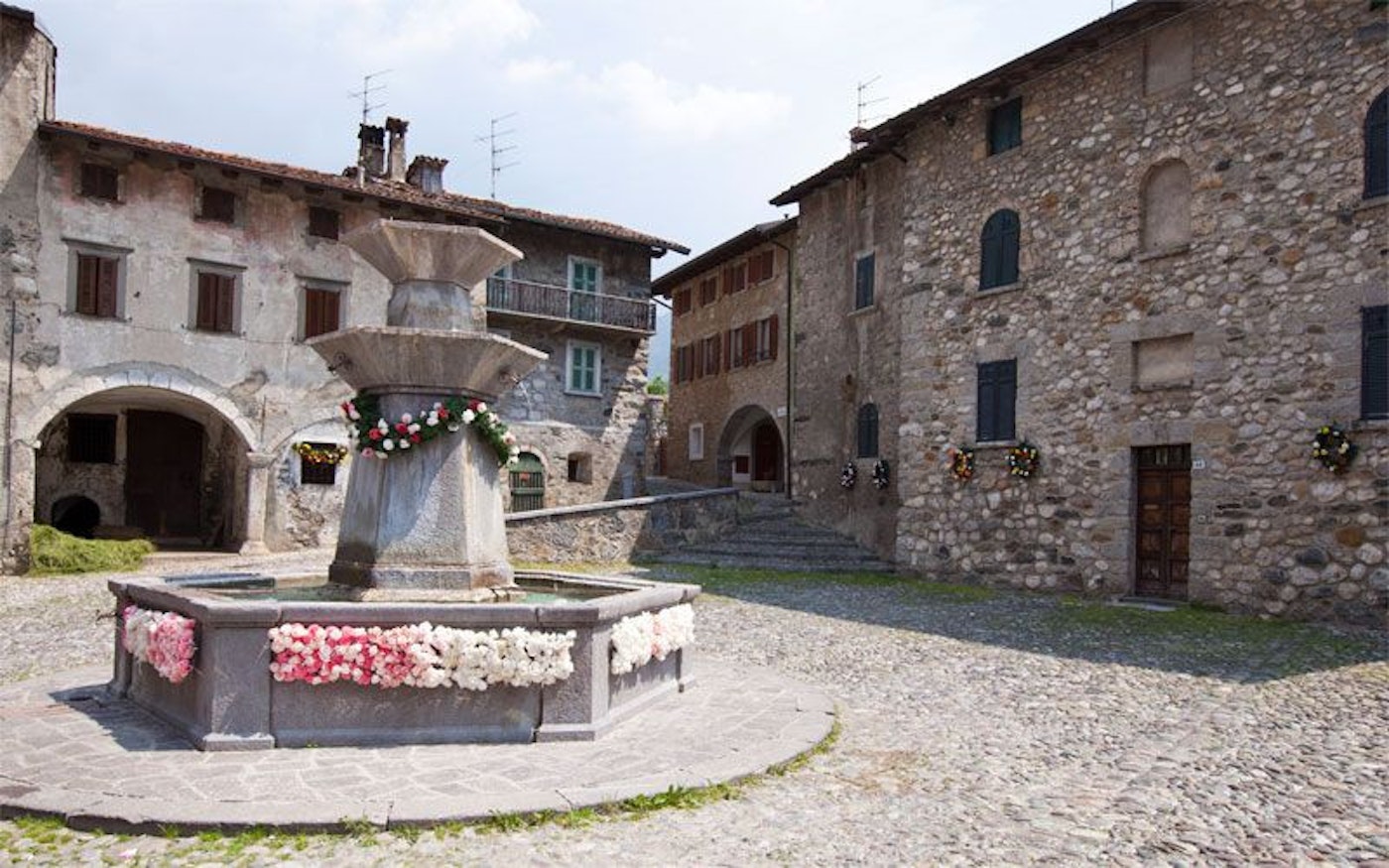 PIAZZA DI OGNA | Luogo FAI