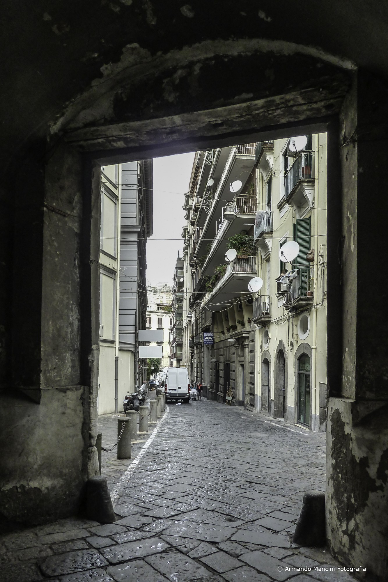 L'AREA DELL'ANTICA ABBAZIA DI VIA CAPPELLA VECCHIA NEL QUARTIERE SAN ...