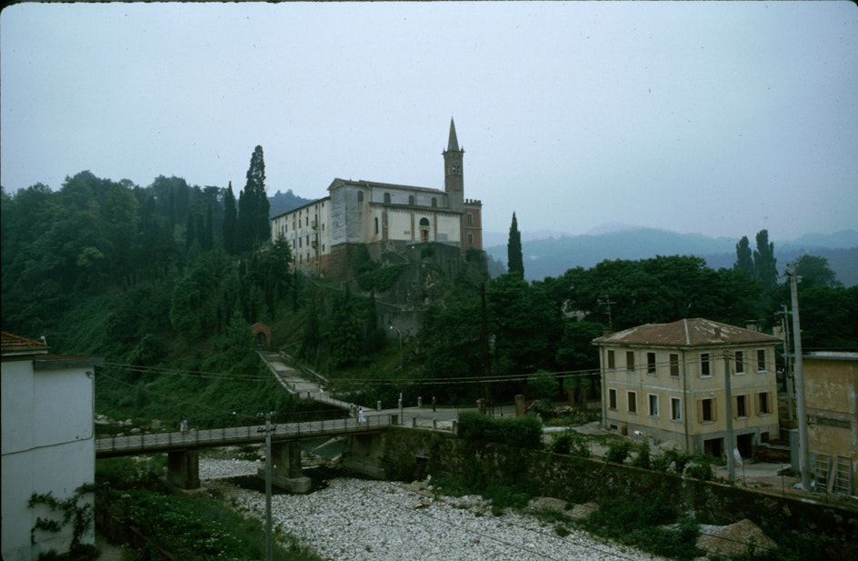 COLLINE DI CASTELNOVO | I Luoghi del Cuore - FAI